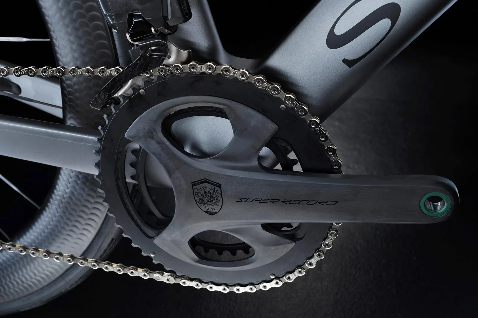 Il 60° compleanno di Markus Storck significa strada e ghiaia firmate ...