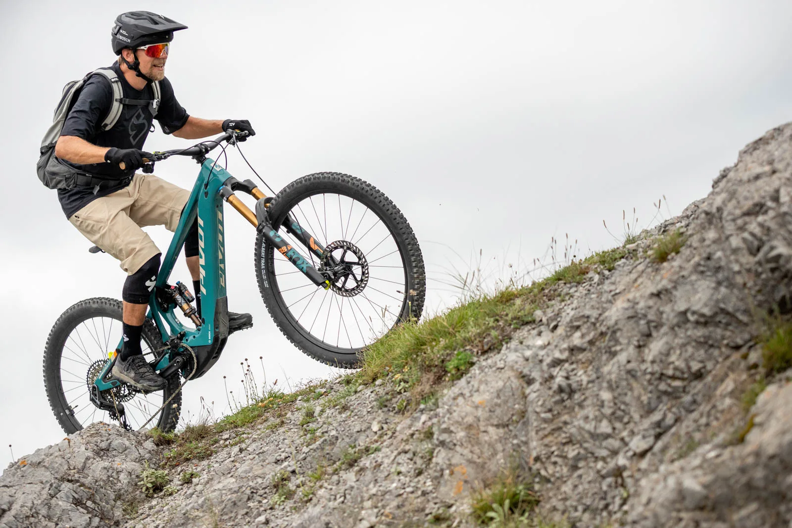 Il nuovo Pivot Shuttle LT offre piena potenza e capacità con un peso ...